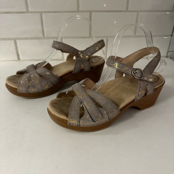Dansko | Shoes | Dansko Woman Greygold Metallic Leather Quiet Luxury ...
